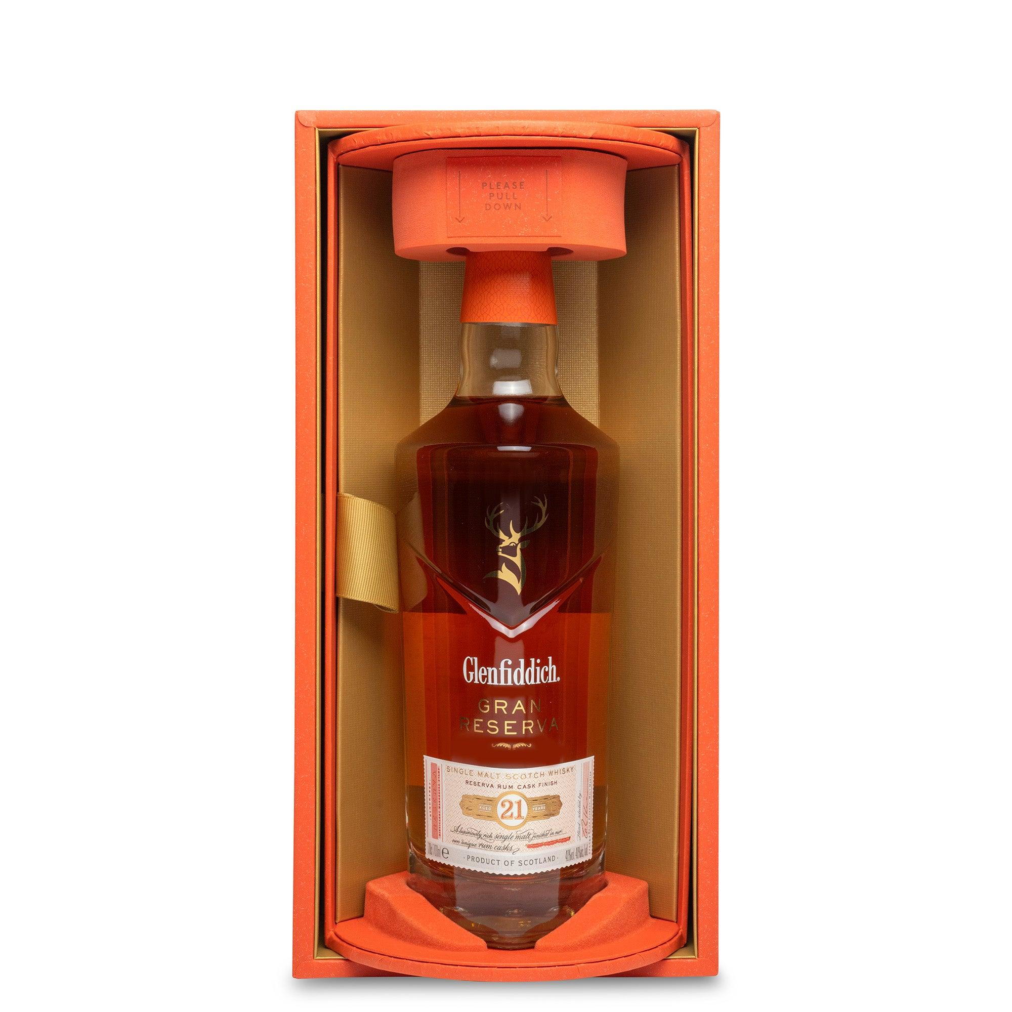 Glenfiddich 21 Year Old Gran Reserva Rum Cask Finish with a Compliment ...